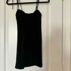 Wilfred | Dresses | Aritzia Wilfred Fable Black Mini Dress Little Black ...